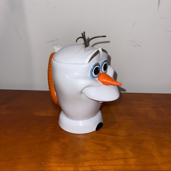 Disney | Dining | Disney Frozen Olaf Head Plastic Mug W Flip Lid | Poshmark